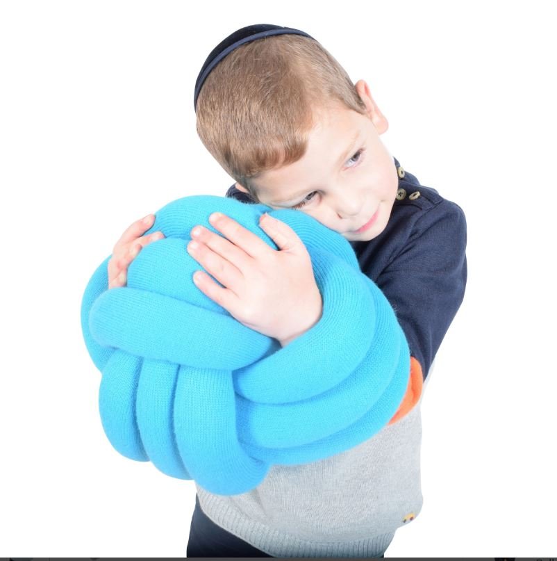 Cuddle Ball : Blue – EASE