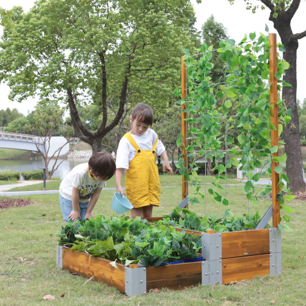 Multi-Level Planting Bed with Trellis| Grow Beds & Planters| Outdoor – EASE